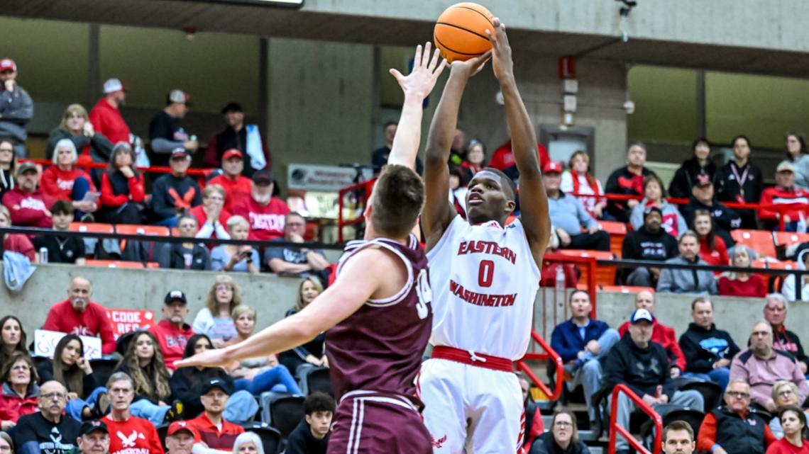 Former EWU wing Cedric Coward commits to WSU | krem.com