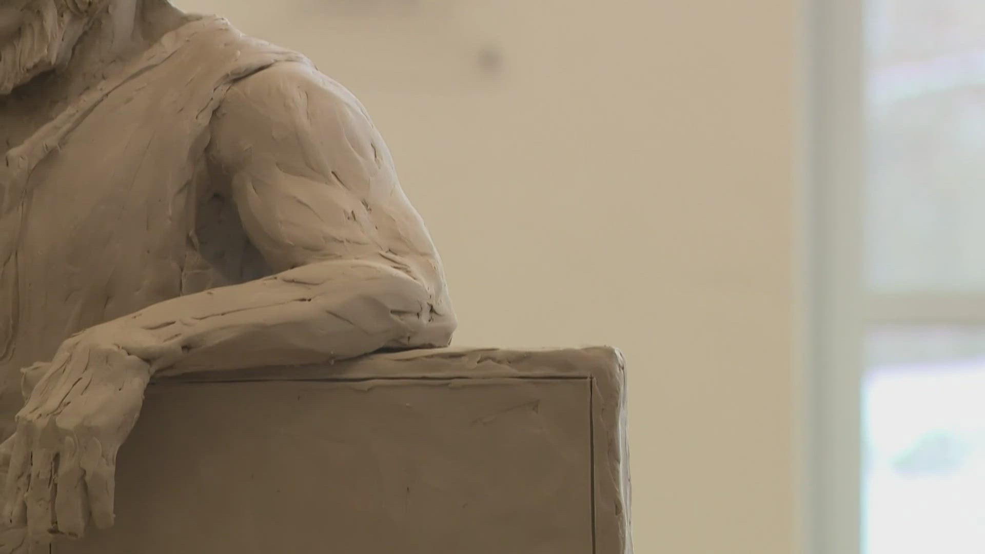 University of Idaho to unveil Joe Vandal statue | krem.com