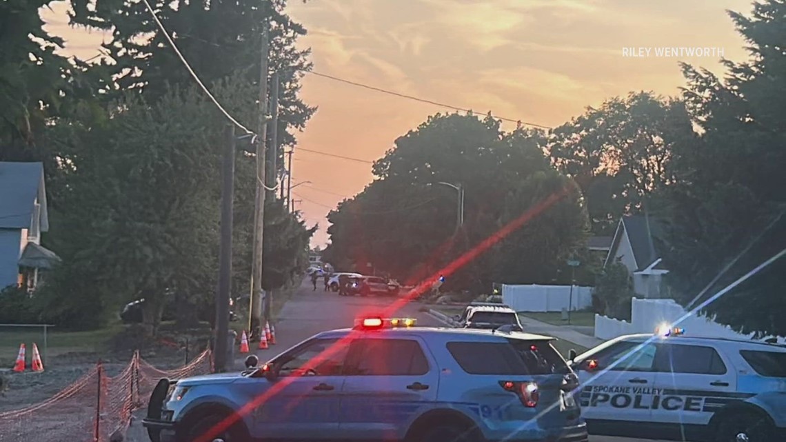 Spokane Valley police engaged in SWAT standoff with possible wanted ...