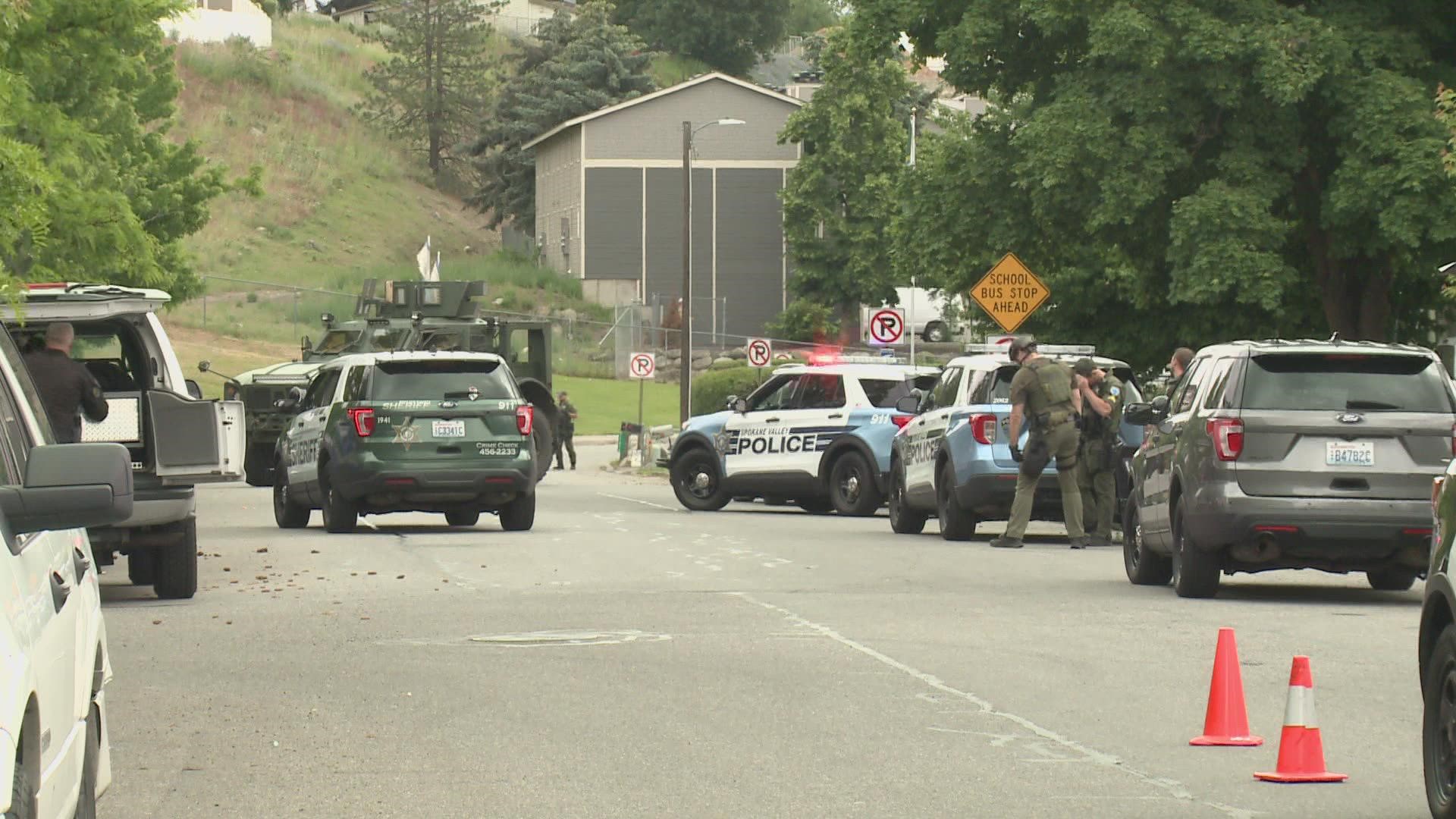 Spokane Valley SWAT standoff leads to apartment evacuation and other ...