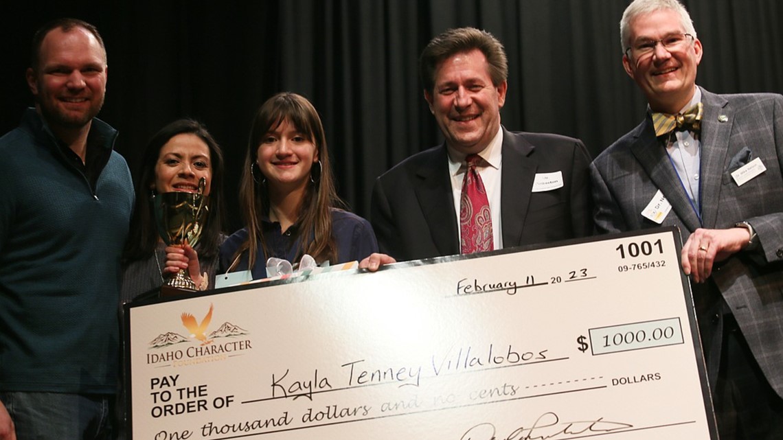 Coeur d'Alene teenager wins North Idaho Spelling Bee | krem.com