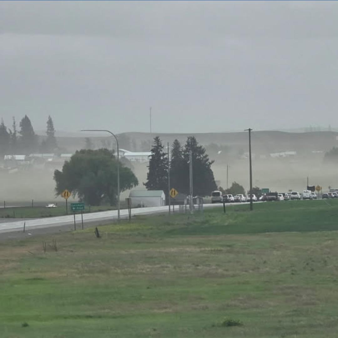 Traffic Alert: Highway 195 north of Spangle fully blocked due to multi ...