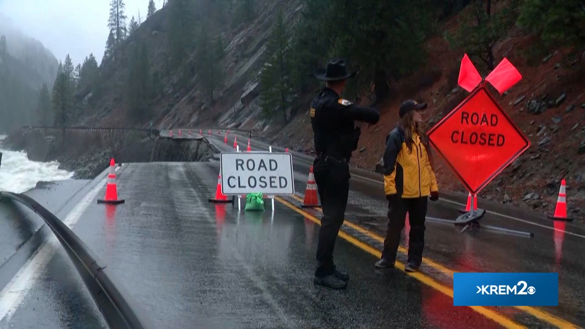 Highway 2 remains shut down across Stevens Pass | krem.com