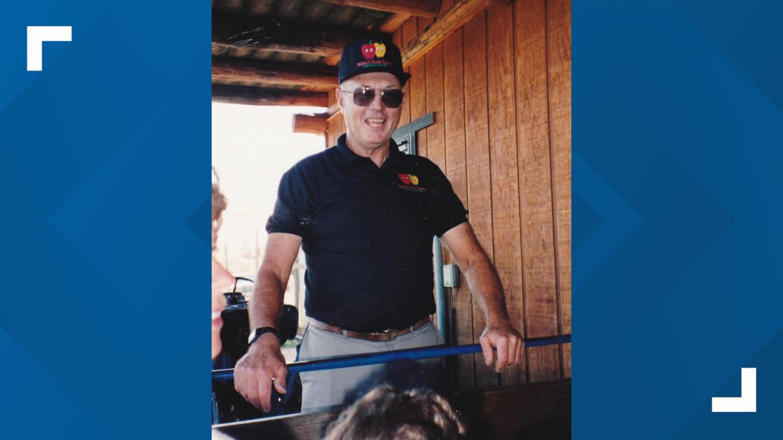 Tracy Walters, owner of Walters' Fruit Ranch at Greenbluff, dies at age ...