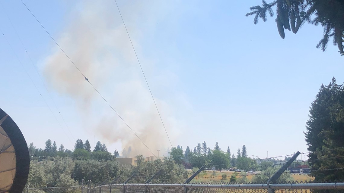 Brush fire burning on Spokane's South Hill | krem.com