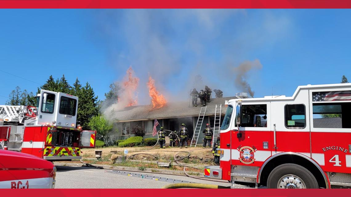 Structure fire displace three and causes $250,000 in damages | krem.com