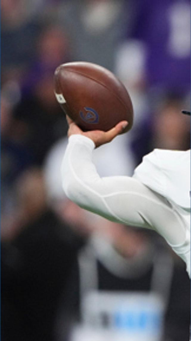 UC Davis star quarterback Caden Pinnick transfers to Washington State ...