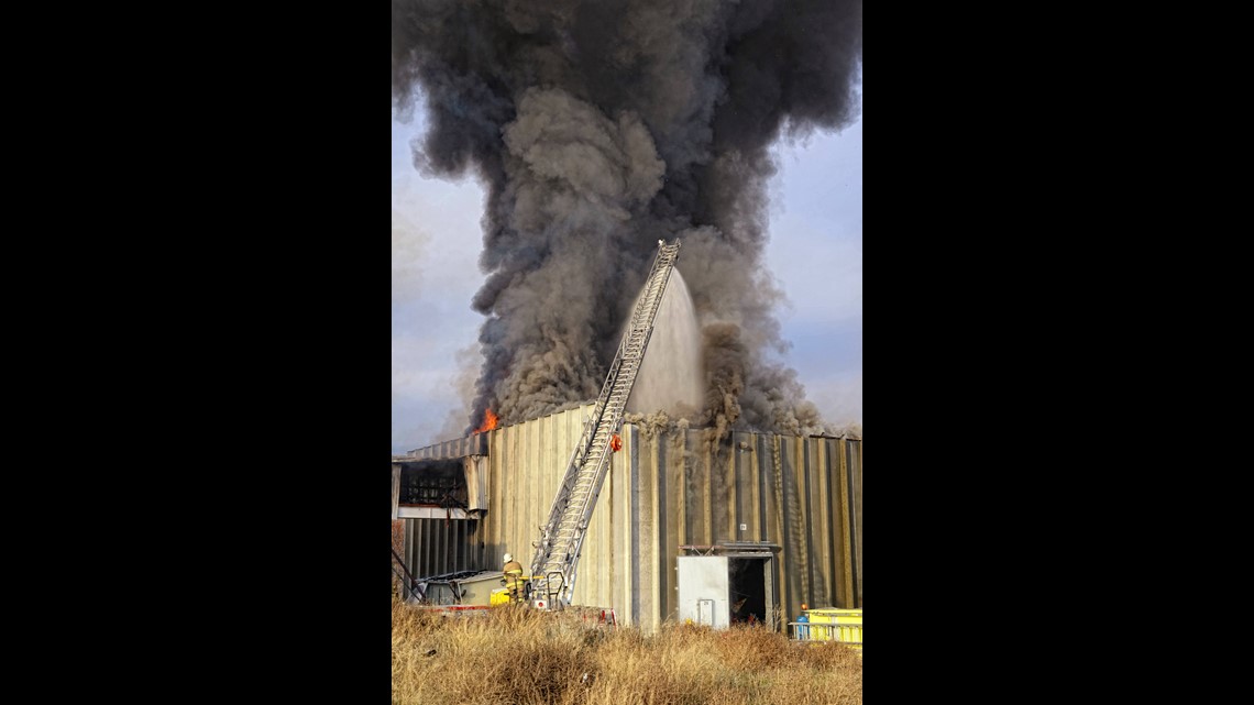 Tonasket warehouse fire | krem.com