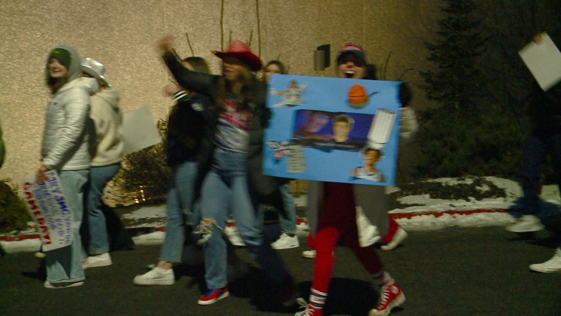 Zags fans bring the heat for College GameDay | krem.com