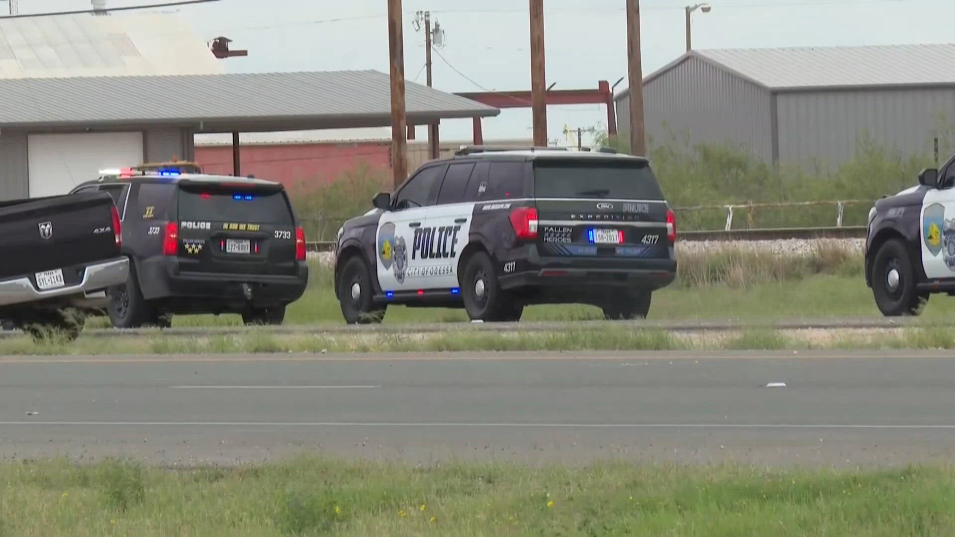 One dead, ten hurt in Texas mass shooting | krem.com