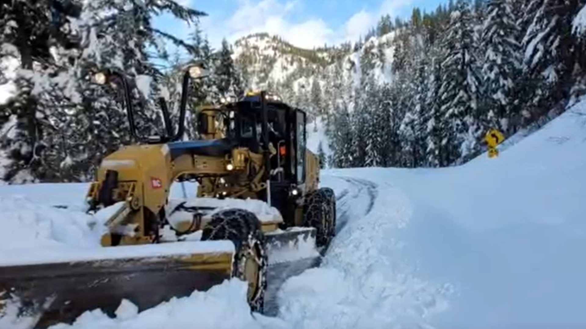 Snoqualmie Pass Reports Power Outage Wsdot Urging Caution For Drivers
