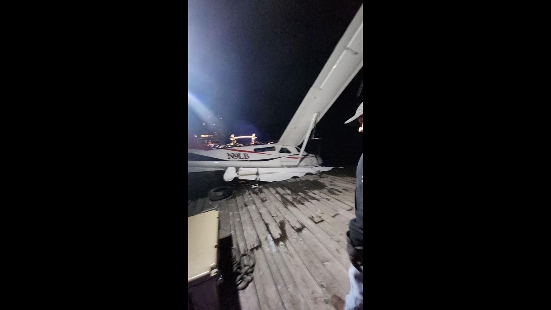 Boats, seaplane sink into Lake Coeur d'Alene during winter weather ...