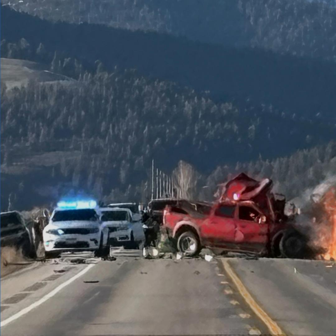 Truck crossed center line in crash with tour van that killed 7 near ...