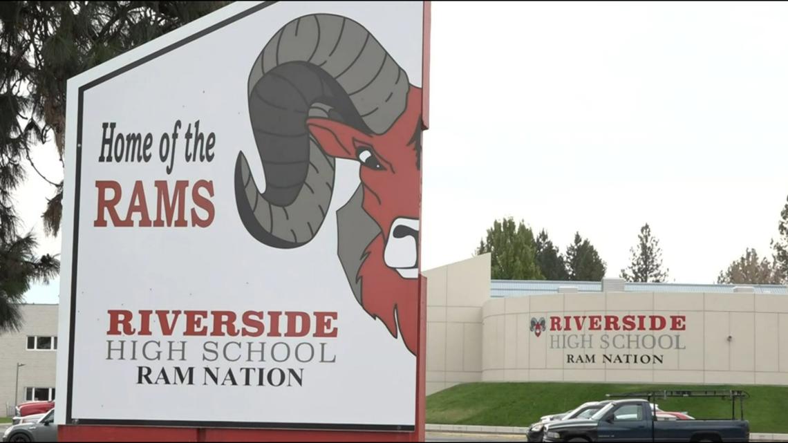 Students, teachers in Riverside School District return for first day of ...