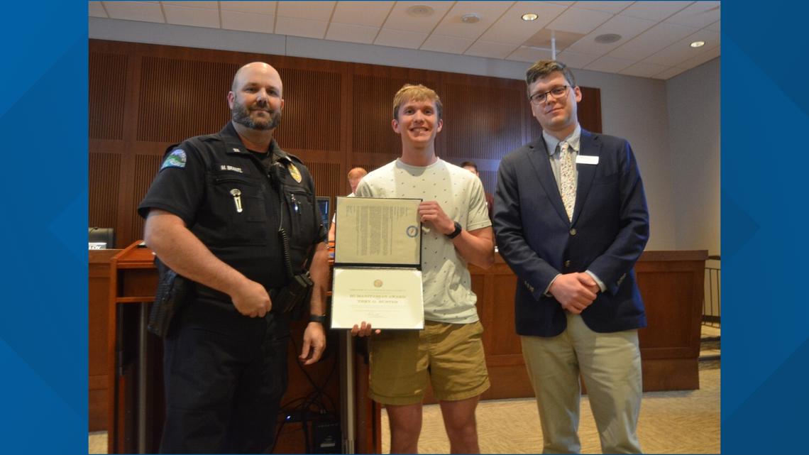 Post Falls man receives Humanitarian Award for saving a life | krem.com