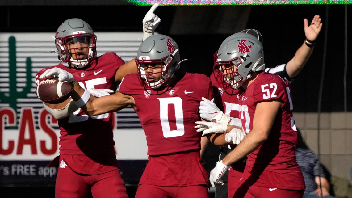 WSU football defeats Arizona 31-20 behind standout defense | krem.com