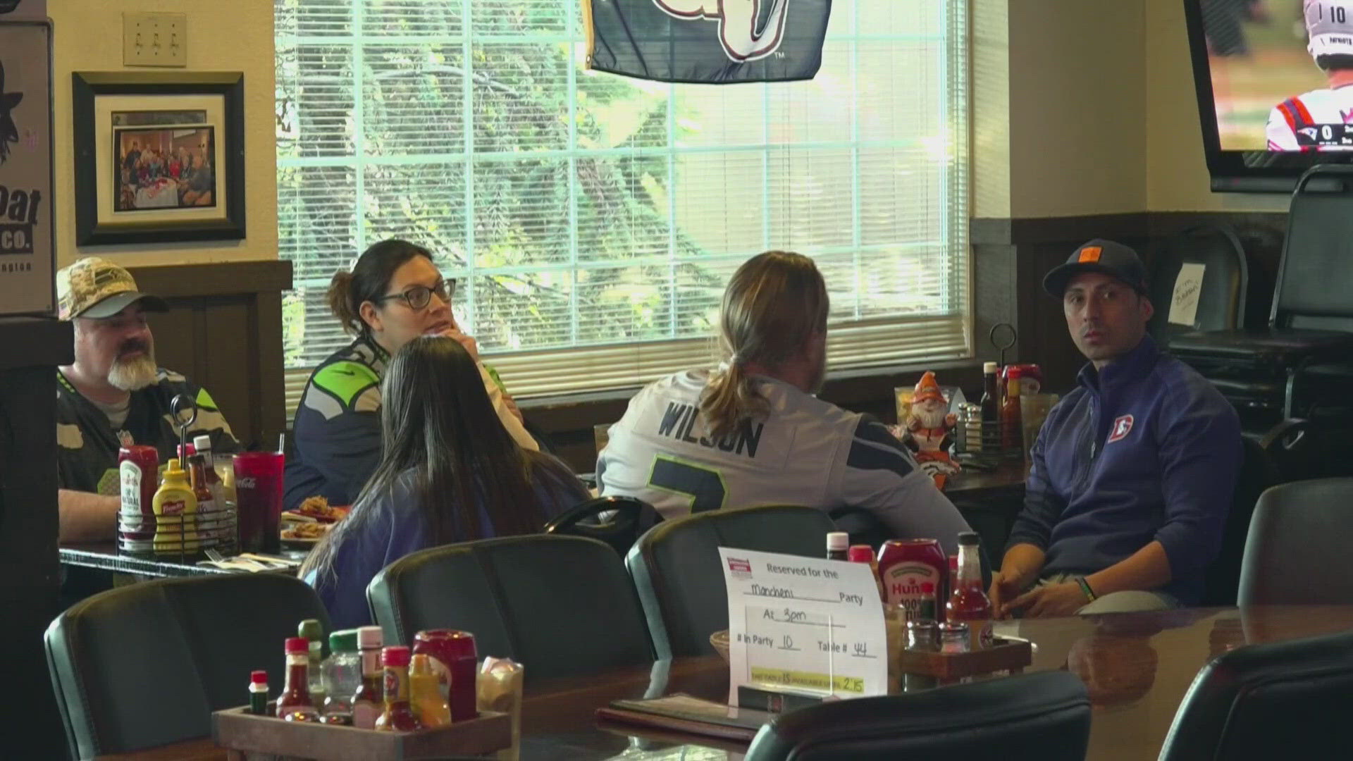 Local Seattle Seahaks fan react to team punching ticket to Super Bowl ...