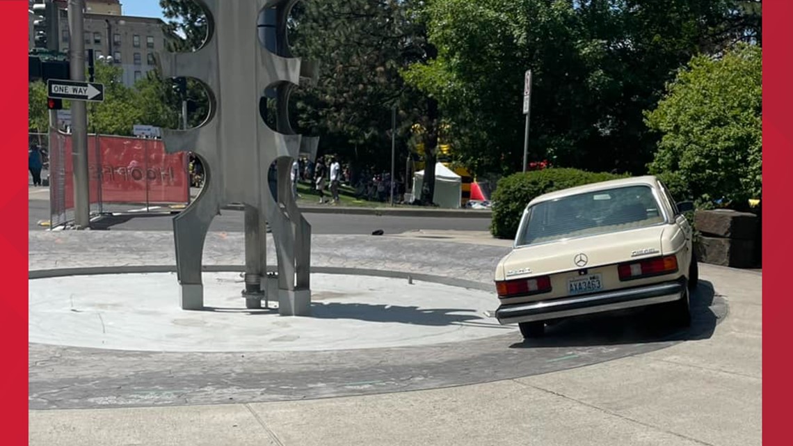 Woman arrested for DUI after reportedly driving down closed street in ...