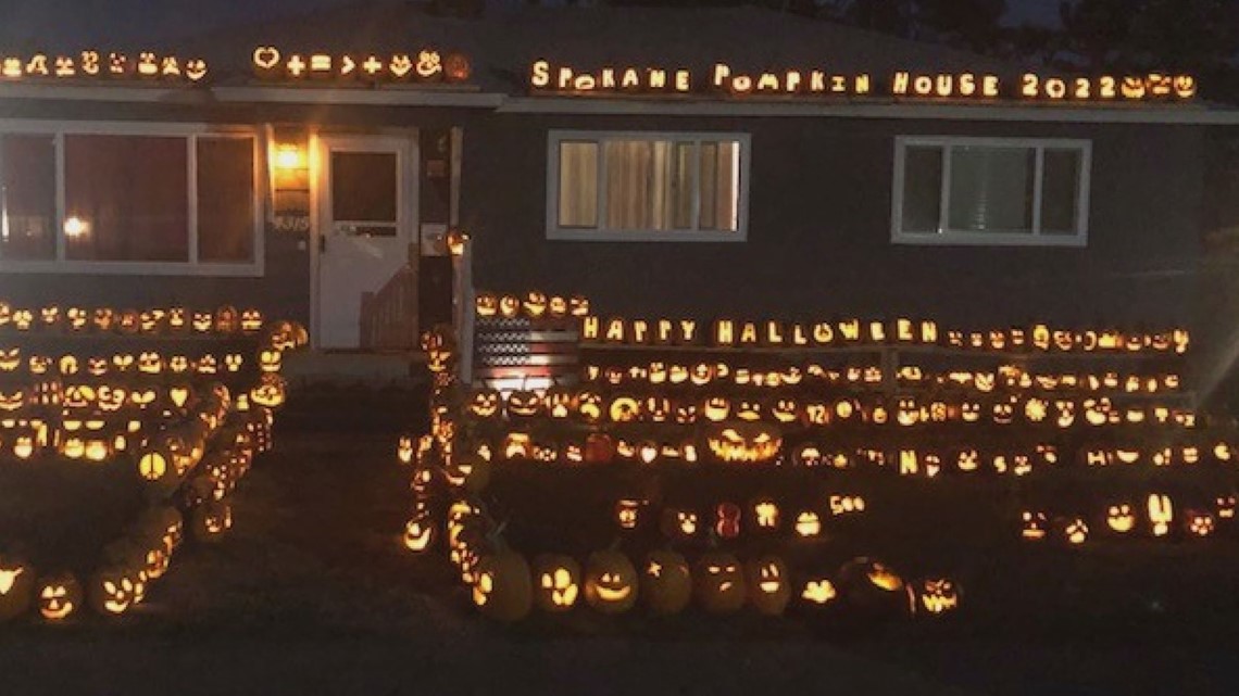 Spokane Pumpkin House turns heads yearly with large display | krem.com
