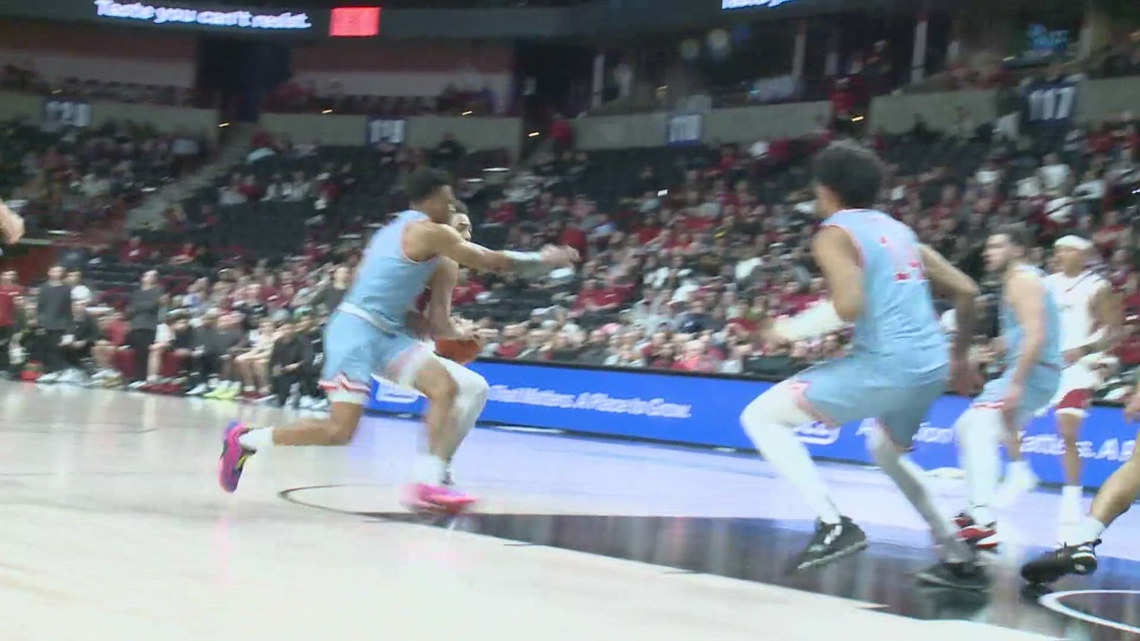 Nate Calmese, Tomas Thrastarson propel Washington State past Loyola ...