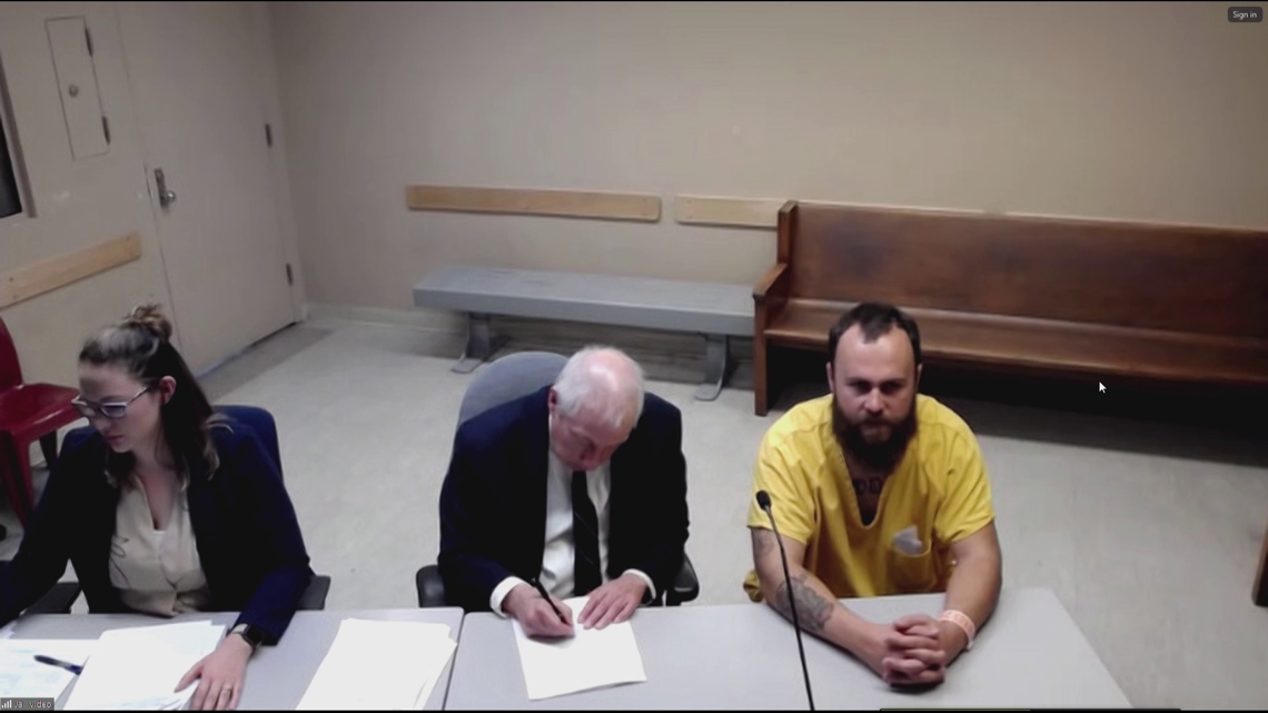 Man arrested following livestream in downtown Spokane | krem.com