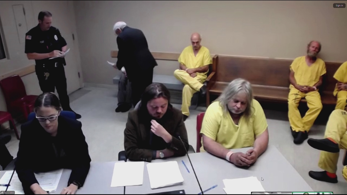 SPD responding to northeast Spokane SWAT standoff | krem.com