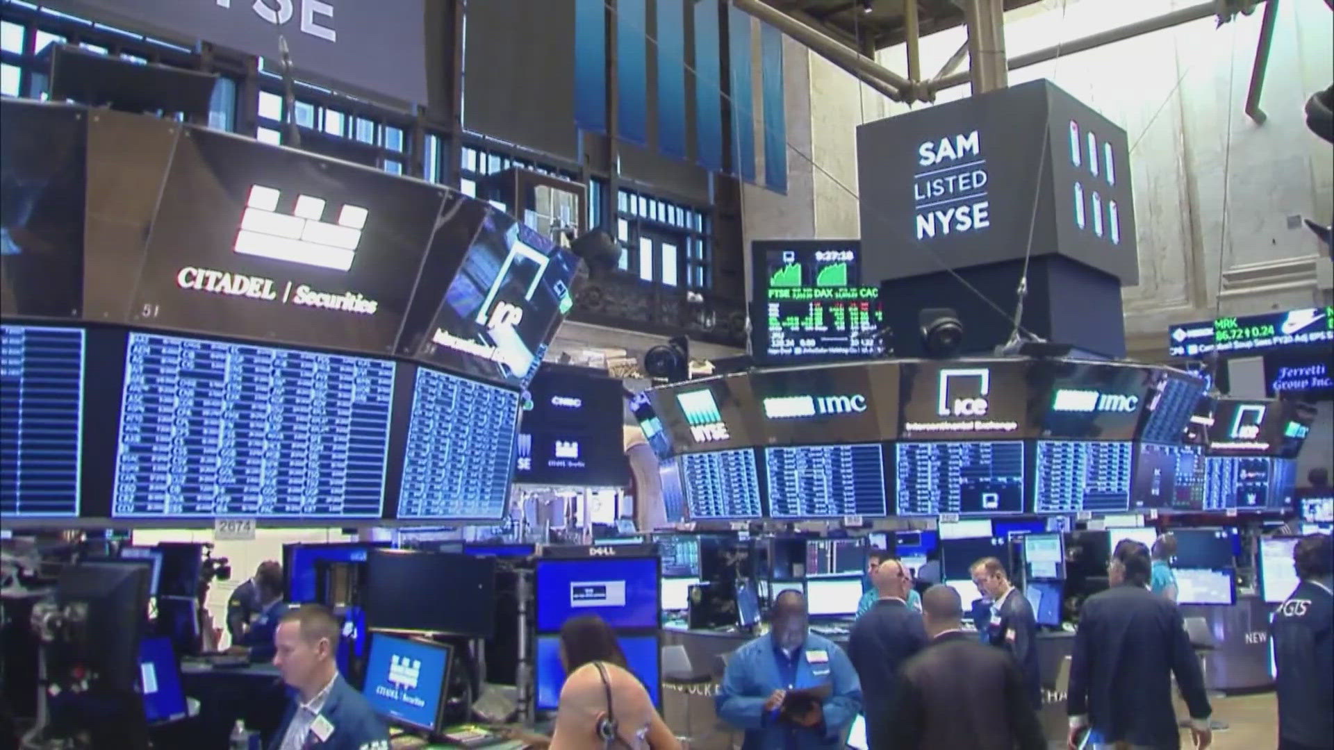 This is the $200 MacBook you won't mind taking on the road | krem.com