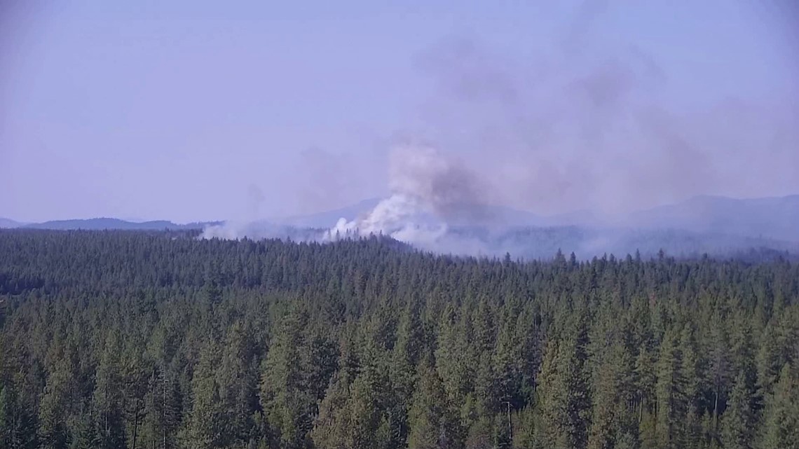 All evacuations lifted for Sarah Loop fire burning in Athol | krem.com
