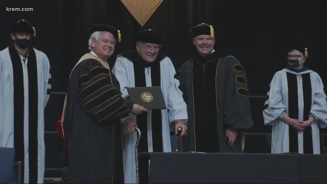U of I honors NFL legend Jerry Kramer with degree | krem.com